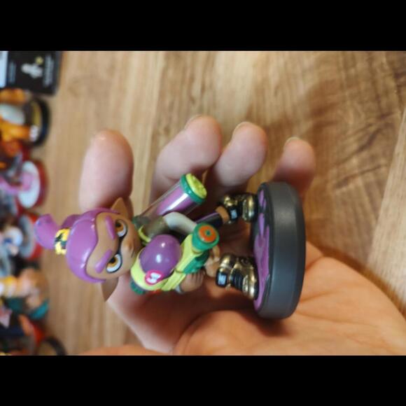 Nintendo | Other | Splatoon Character Amiibo Figure Inkling Girl With ...